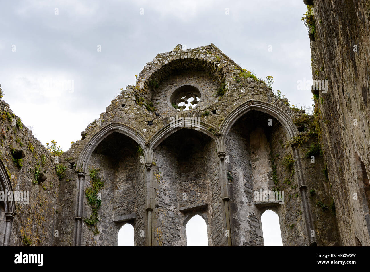 Chapel of King Cormac Mac Carthaigh on the Rock of Cashel (Carraig ...