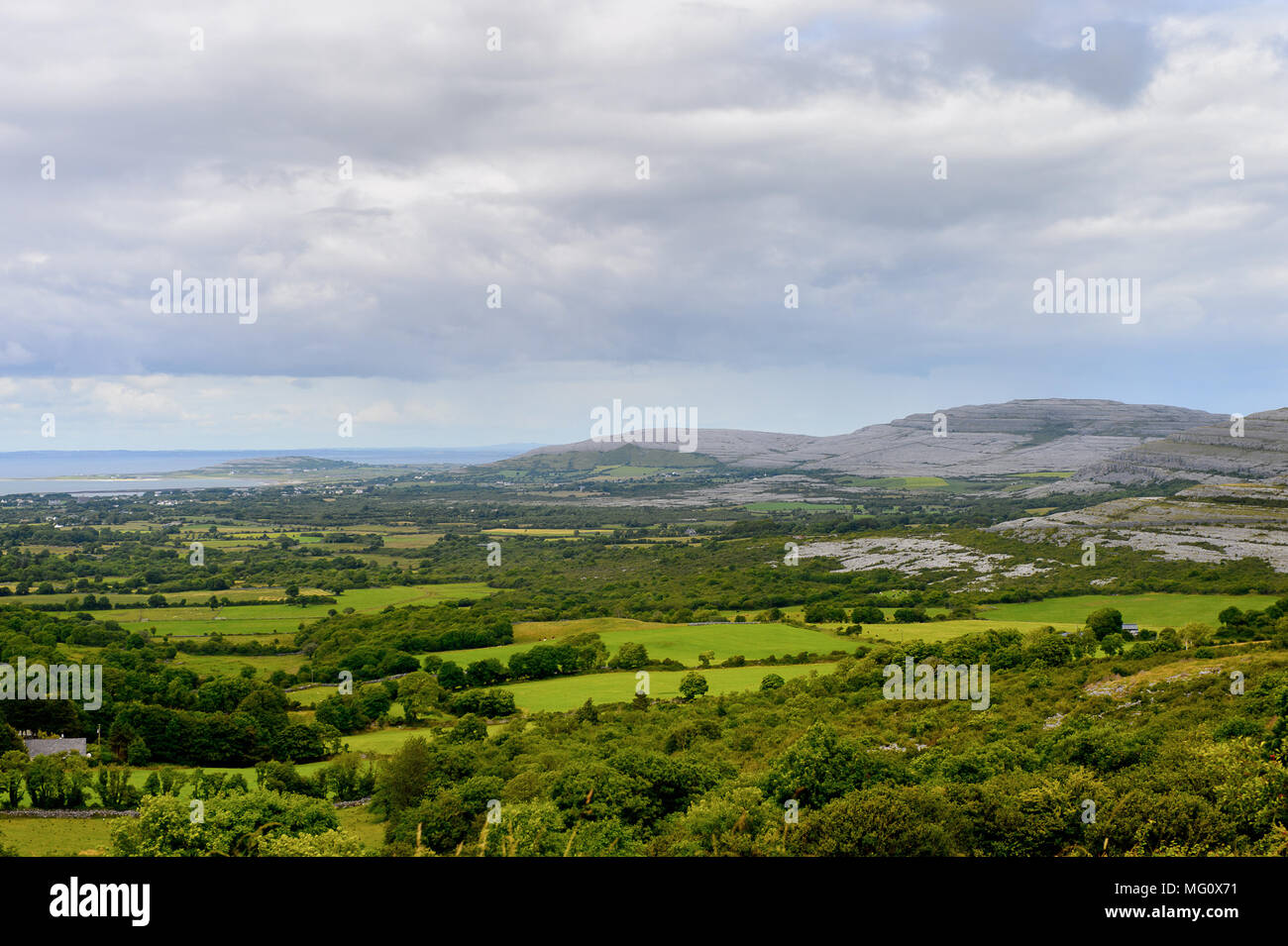 Beautiful nature of Ireland Stock Photo - Alamy