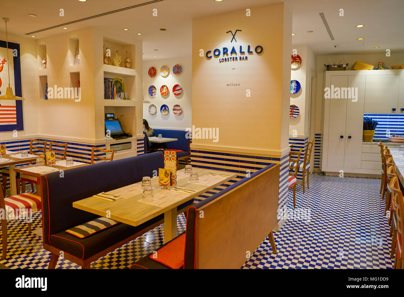 La rinascente food hall hi-res stock photography and images - Alamy