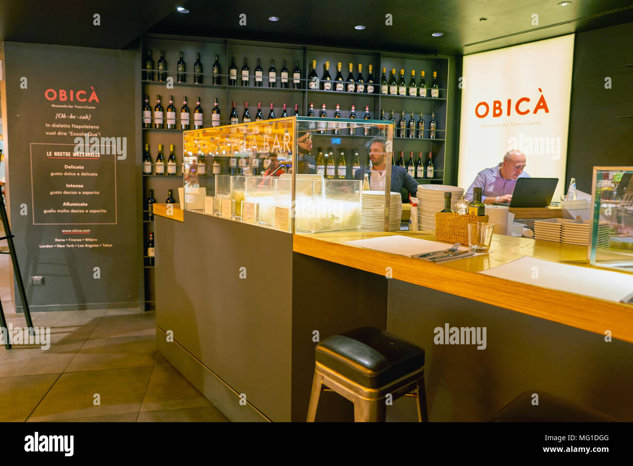La rinascente food hall hi-res stock photography and images - Alamy