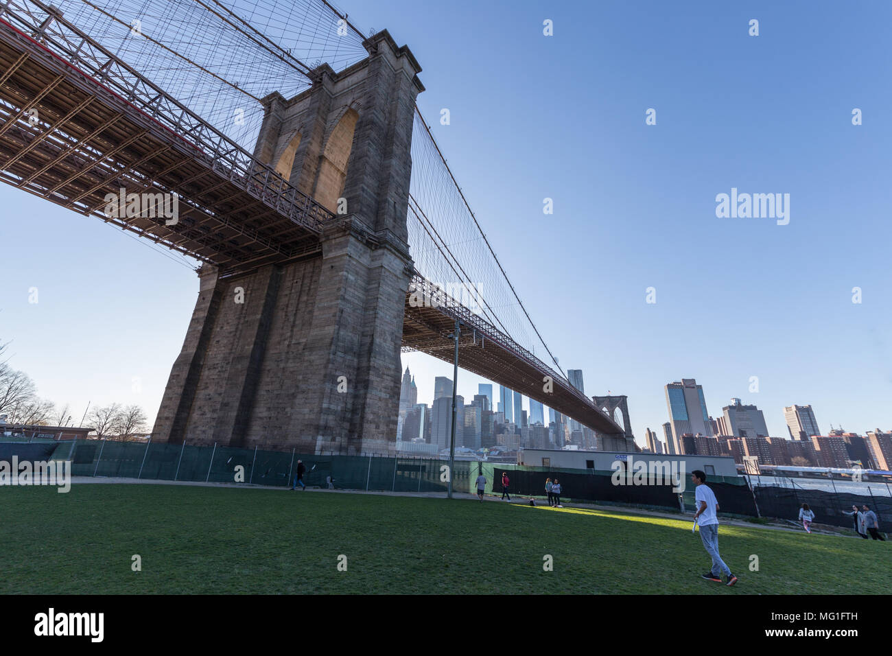 Stone suspension bridge support hi-res stock photography and images - Alamy