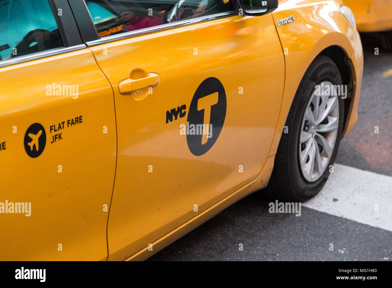 Medallion taxi hi-res stock photography and images - Alamy