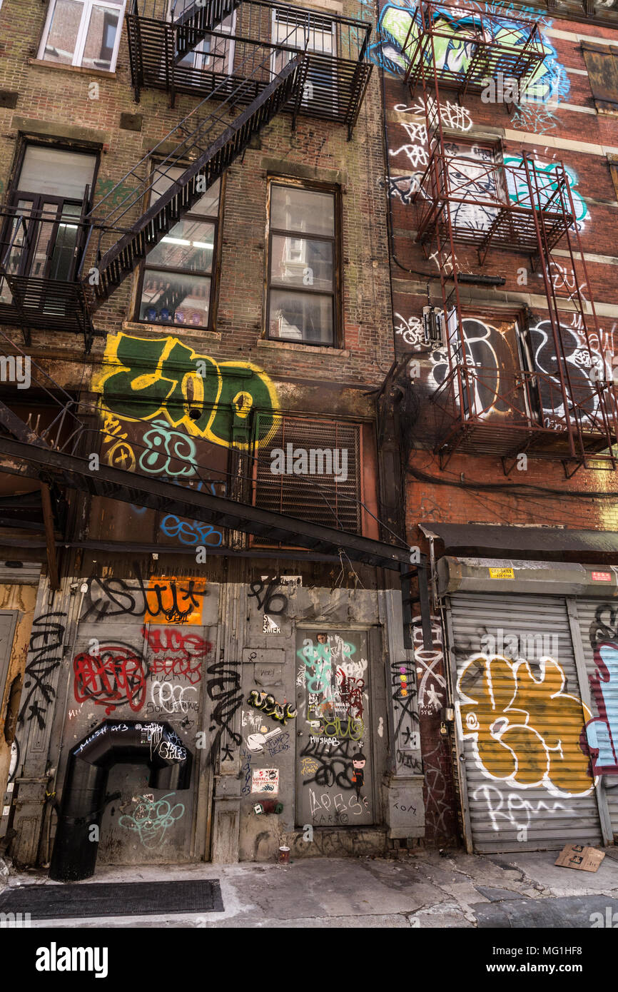 Street Graffiti in New York City Stock Photo - Alamy