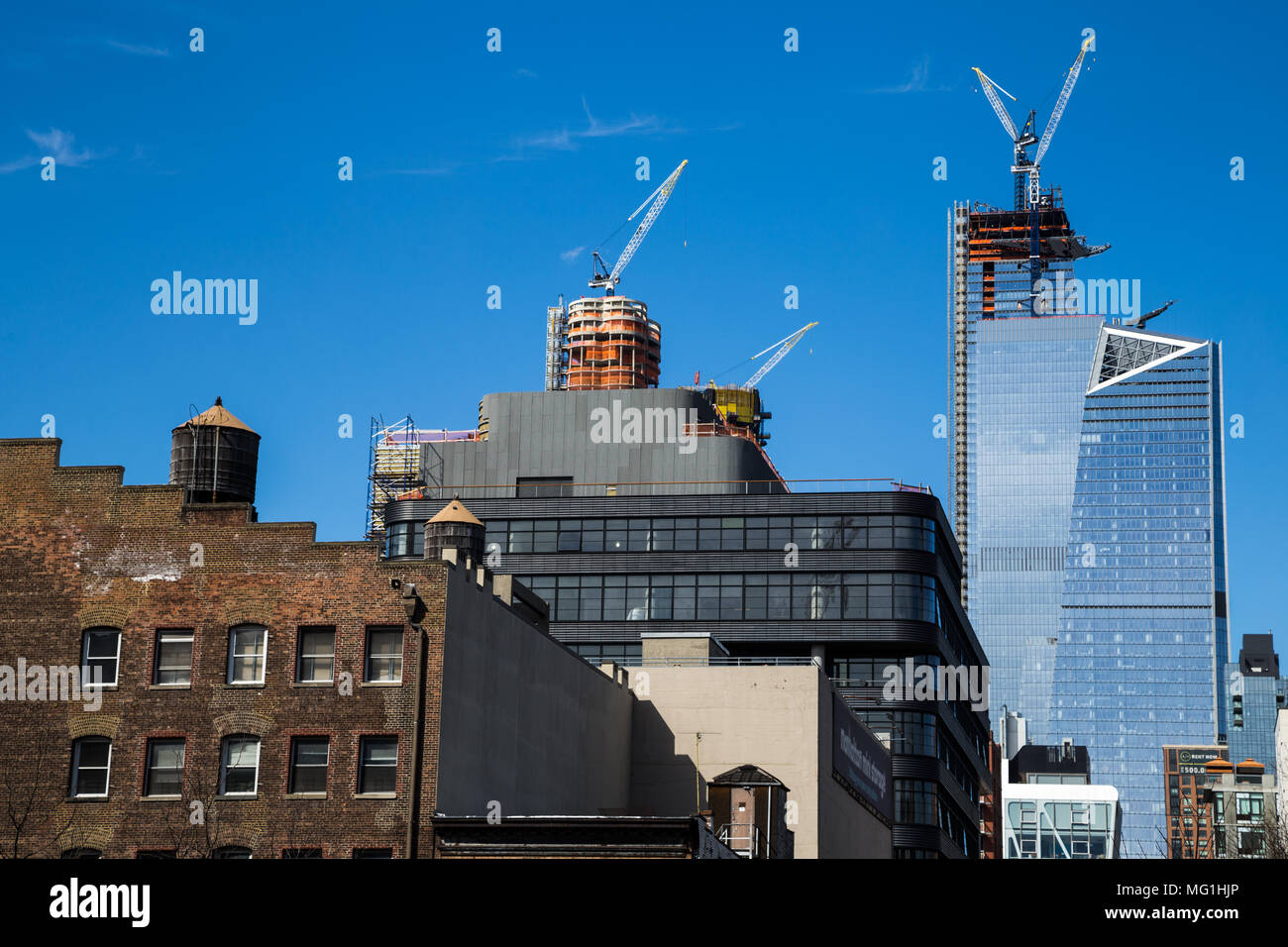 NYC Building Construction Stock Photo - Alamy