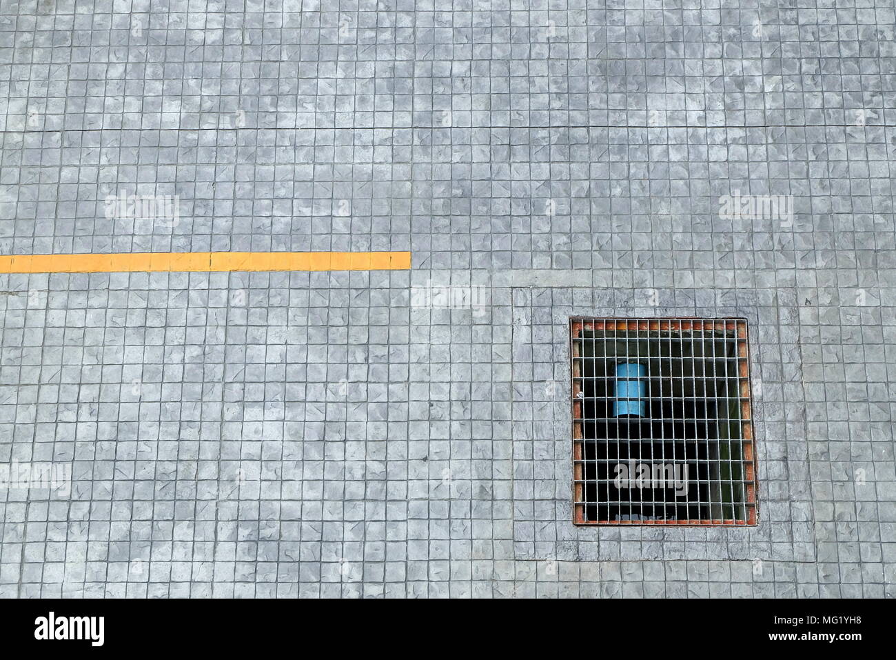 Top View of Drain Stock Photo - Alamy