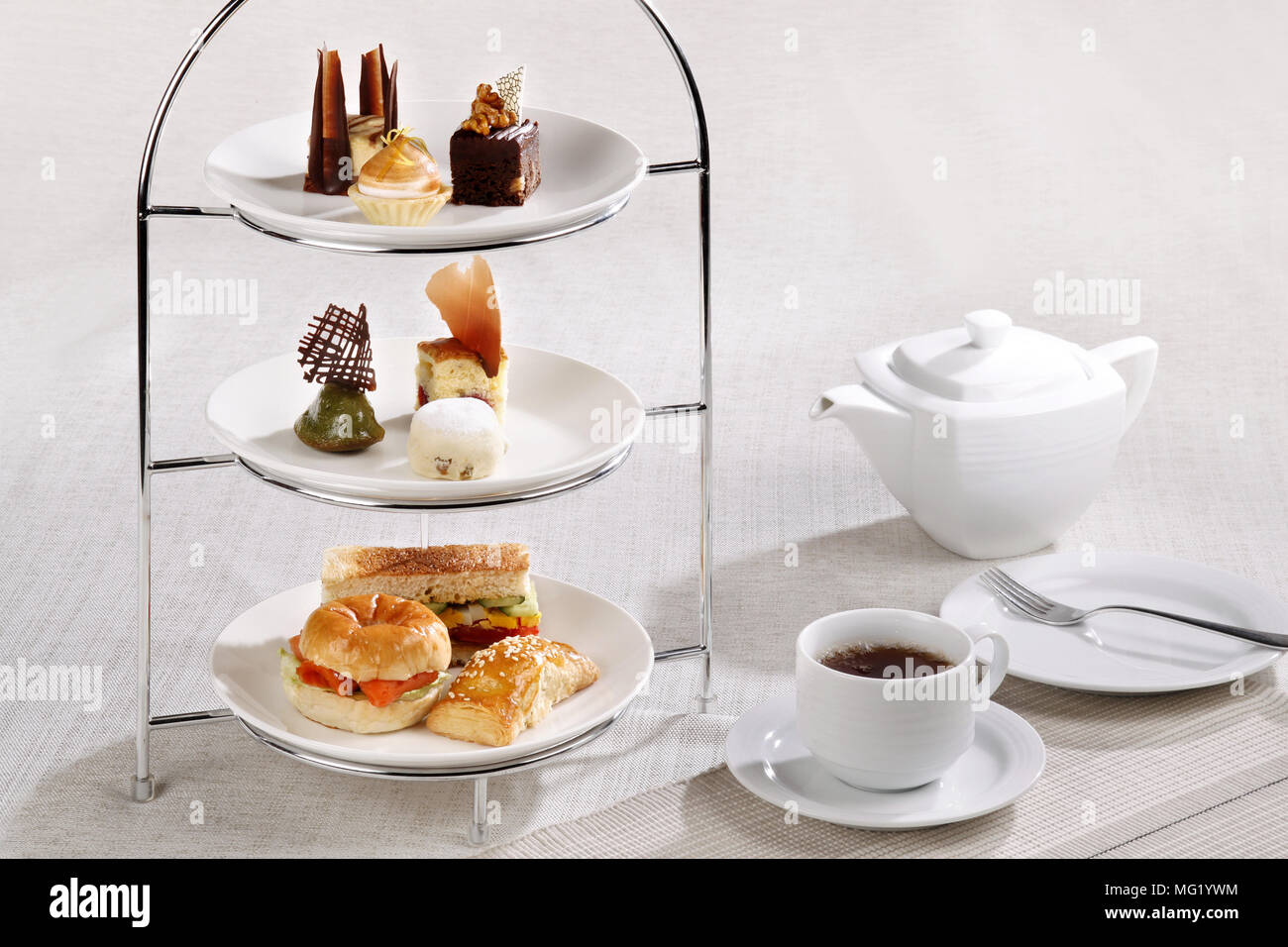 afternoon tea set Stock Photo - Alamy