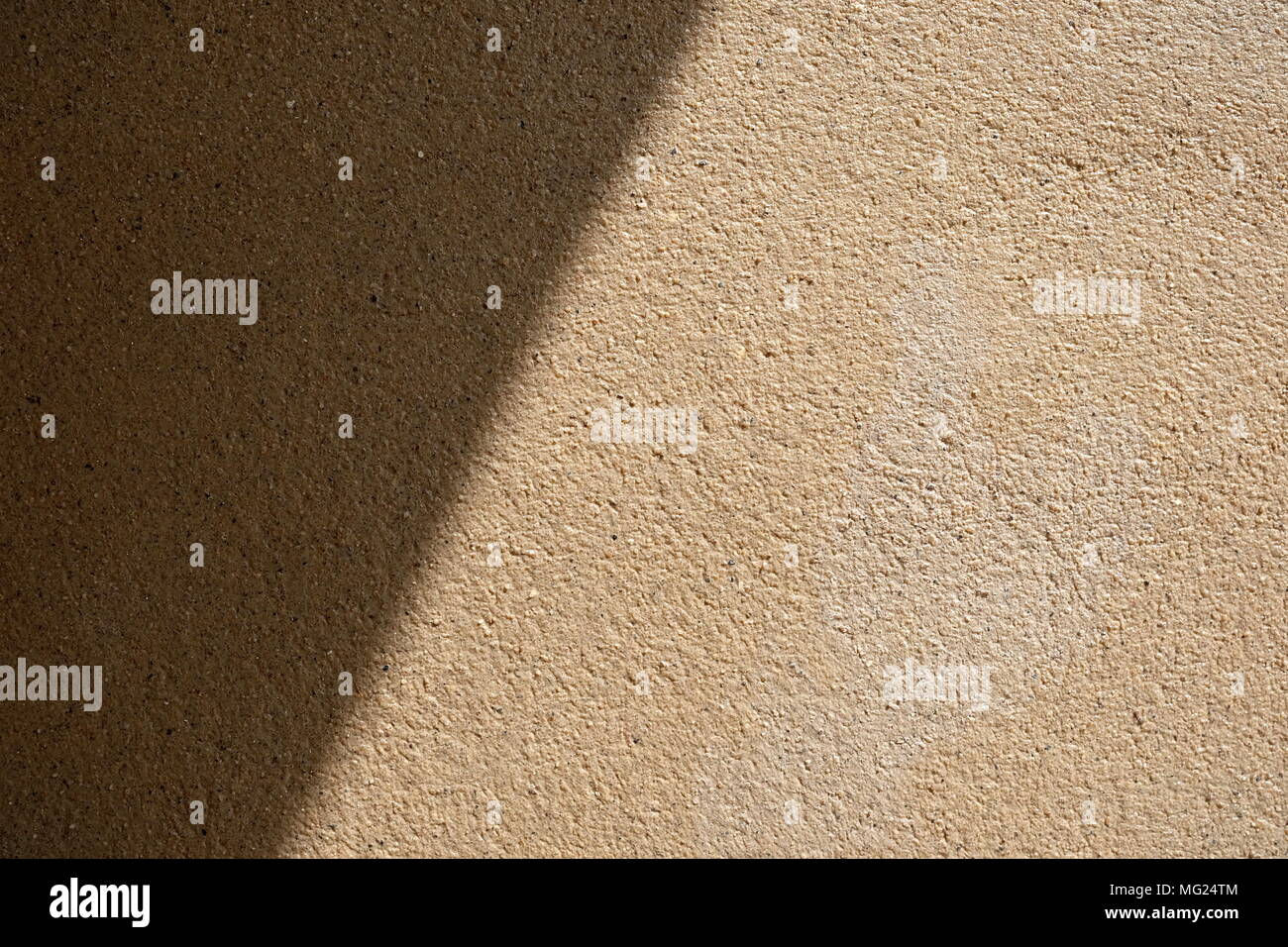 Concrete sun shade hi-res stock photography and images - Alamy