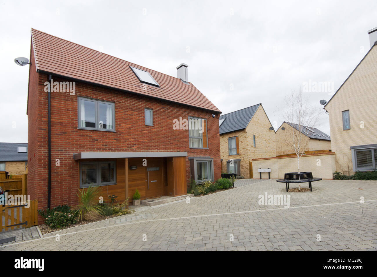New homes being built in Cambridge with solar panels Stock Photo - Alamy