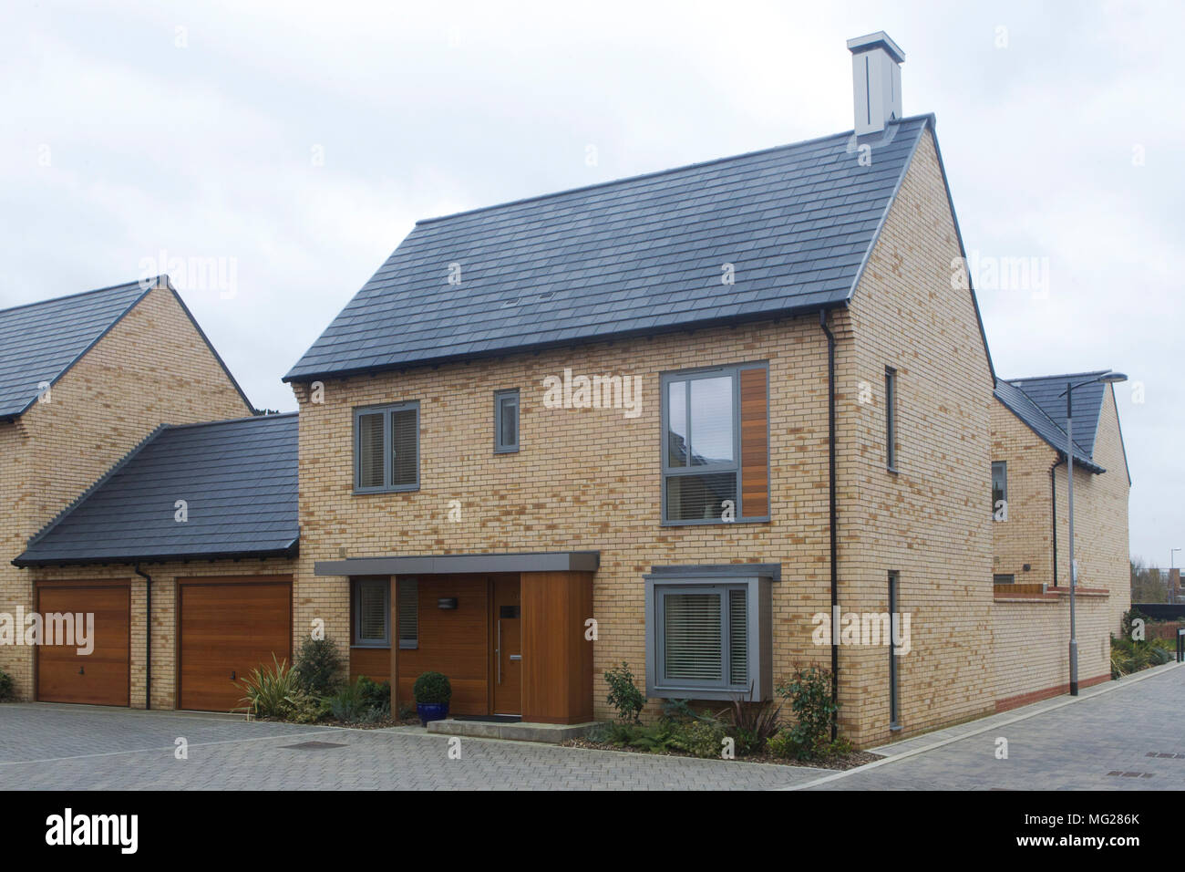 New homes being built in Cambridge with solar panels Stock Photo - Alamy