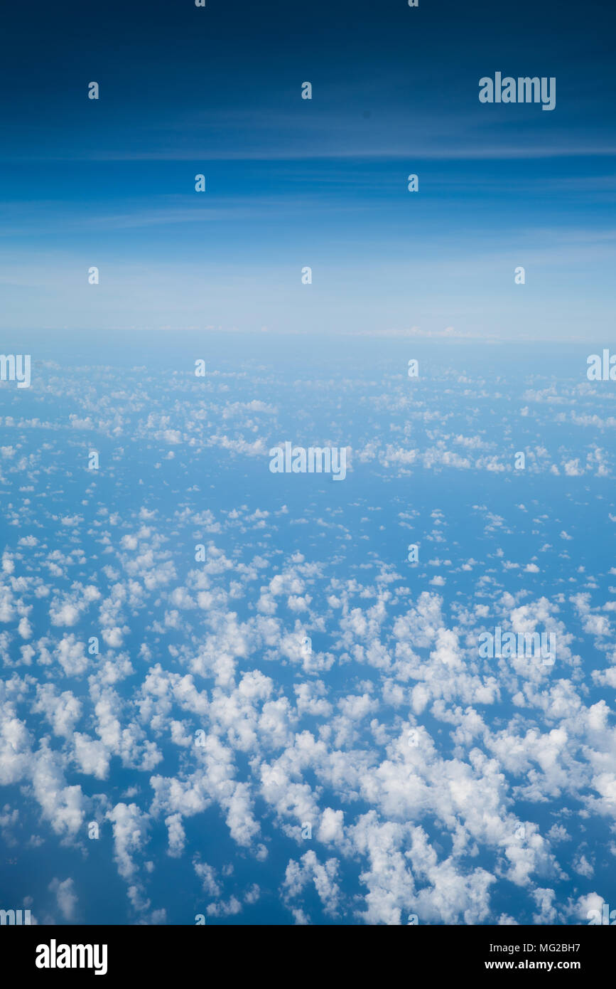 Sky background over spread cloud scatter , skyline separate zone ...