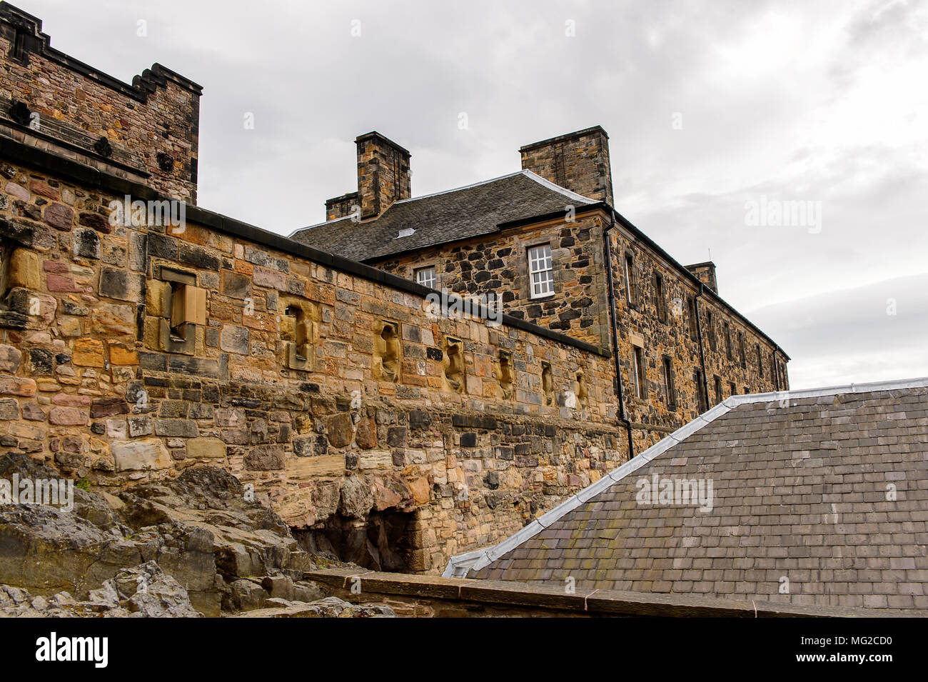 Johnston terrace edinburgh castle hi-res stock photography and images ...
