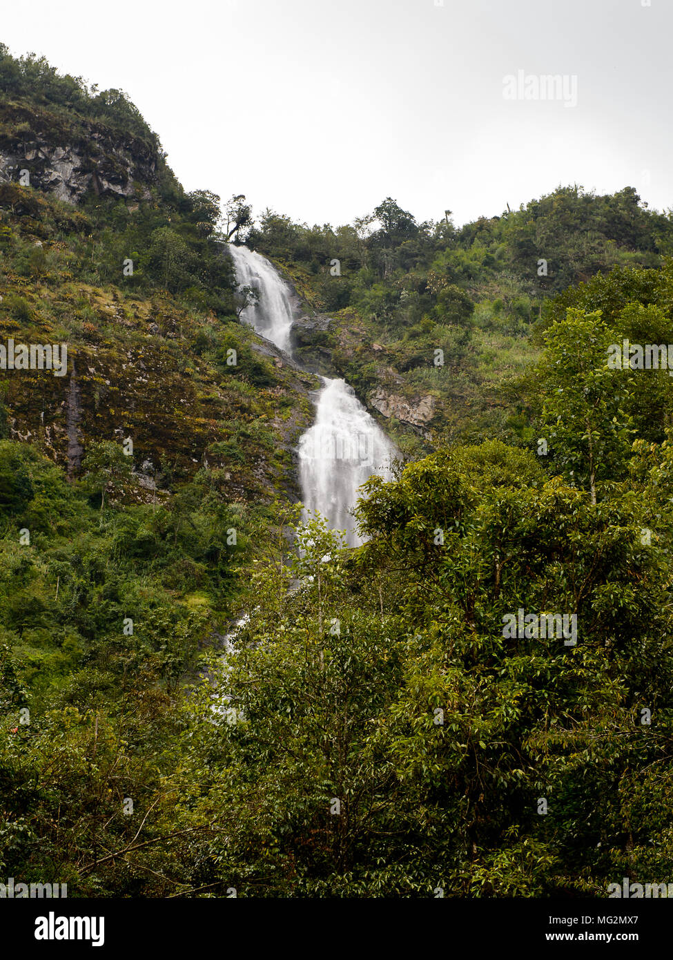 Silver waterfall in Vietnam Stock Photo - Alamy