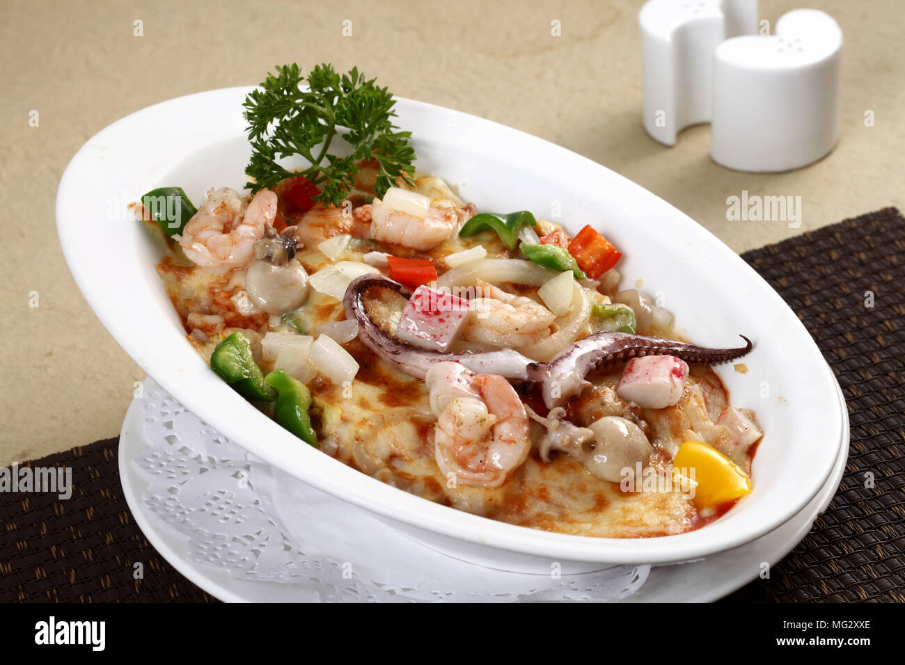 Risotto broccoli cheese in hi-res stock photography and images - Alamy