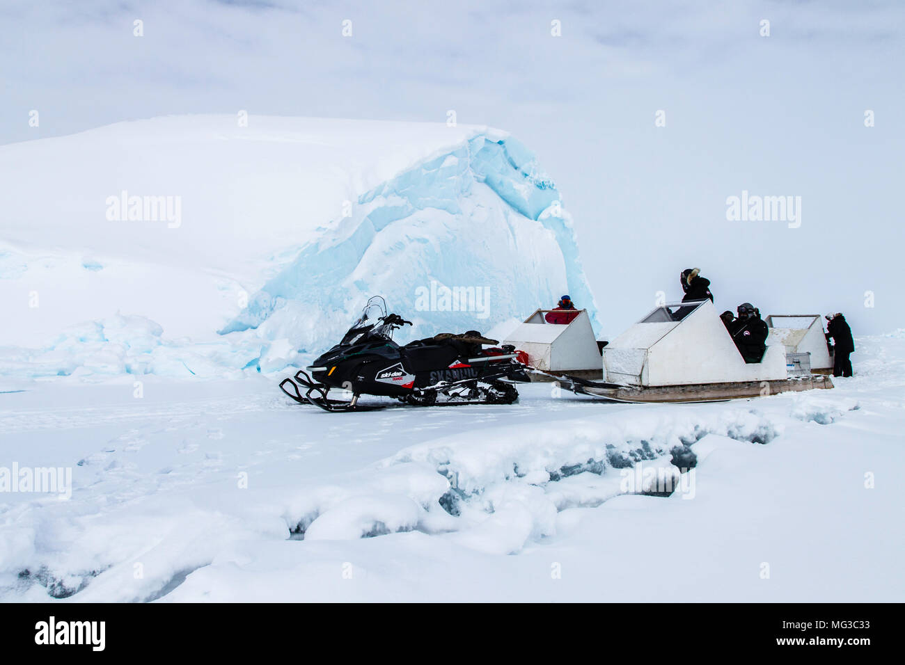 Inuit canada hi-res stock photography and images - Alamy