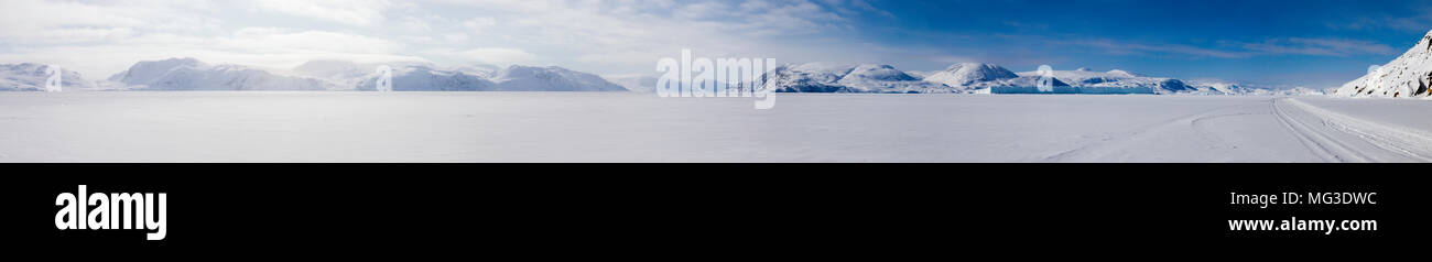 Panormic landscape of fjord and mountains, Baffin Island, Nunavut ...