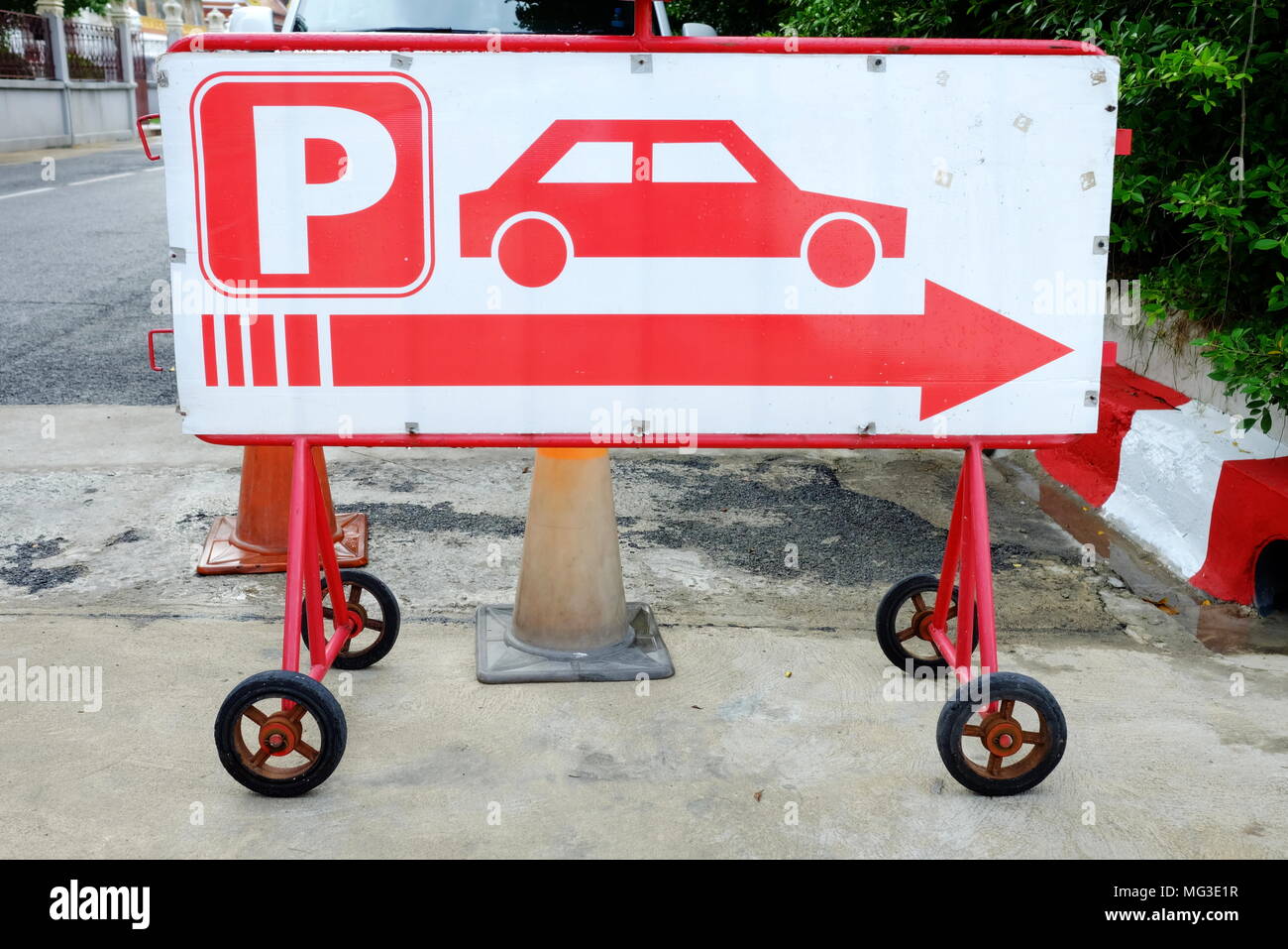 Car Parking Sign Stock Photo - Alamy