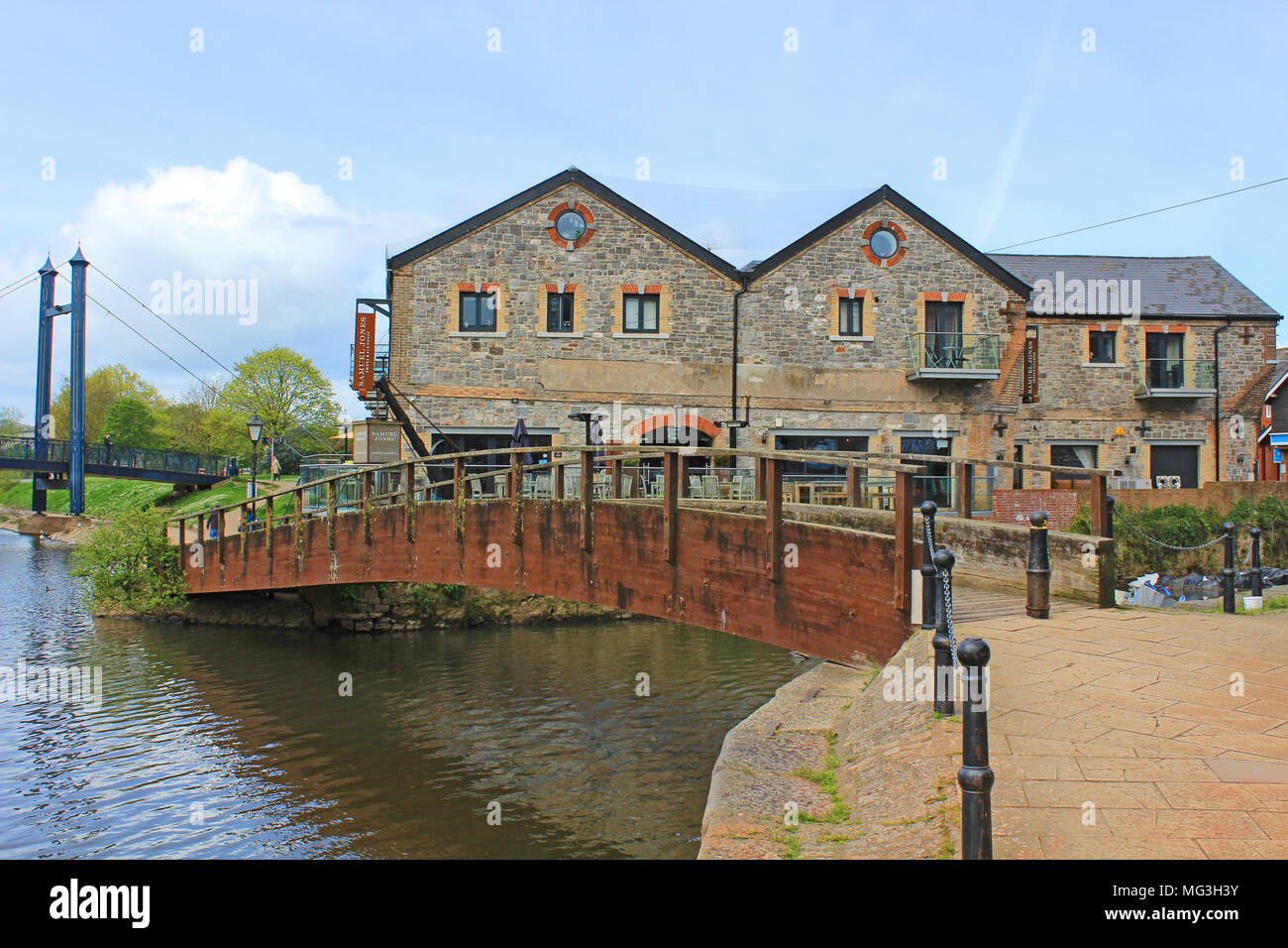 Old exe bridge hi-res stock photography and images - Alamy