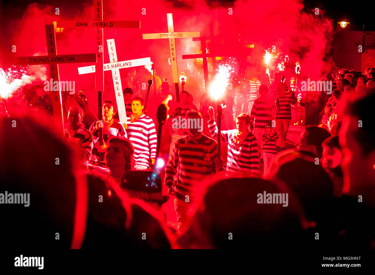 Lewes bonfire night parade Stock Photo - Alamy