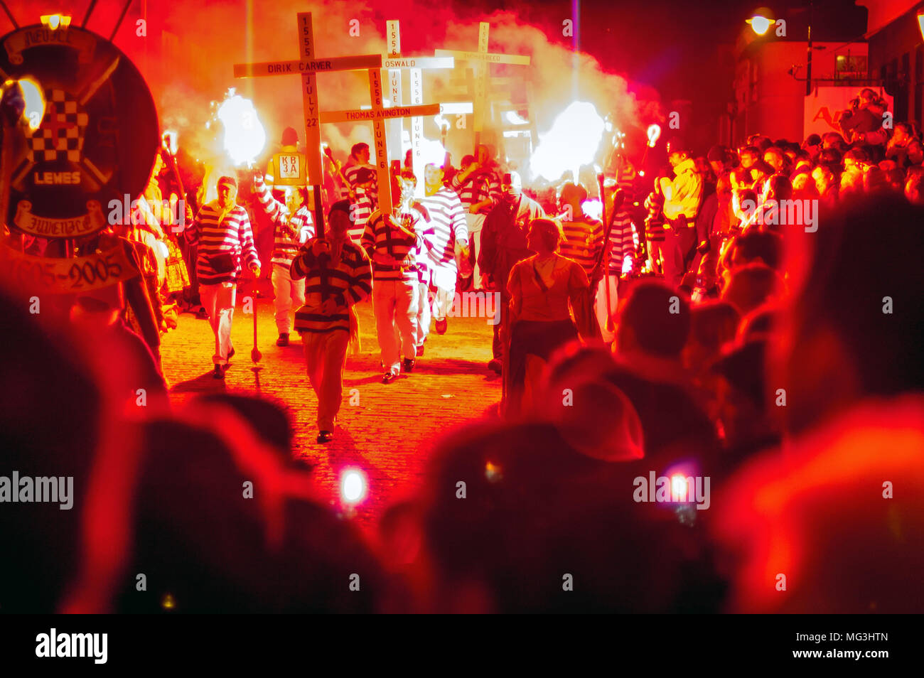 Lewes bonfire night parade Stock Photo - Alamy
