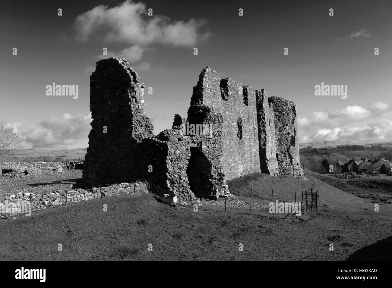 The Ruins of Brough Castle, Brough village, English Heritage Site ...