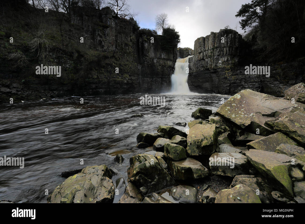 Pennines waterfalls hi-res stock photography and images - Alamy