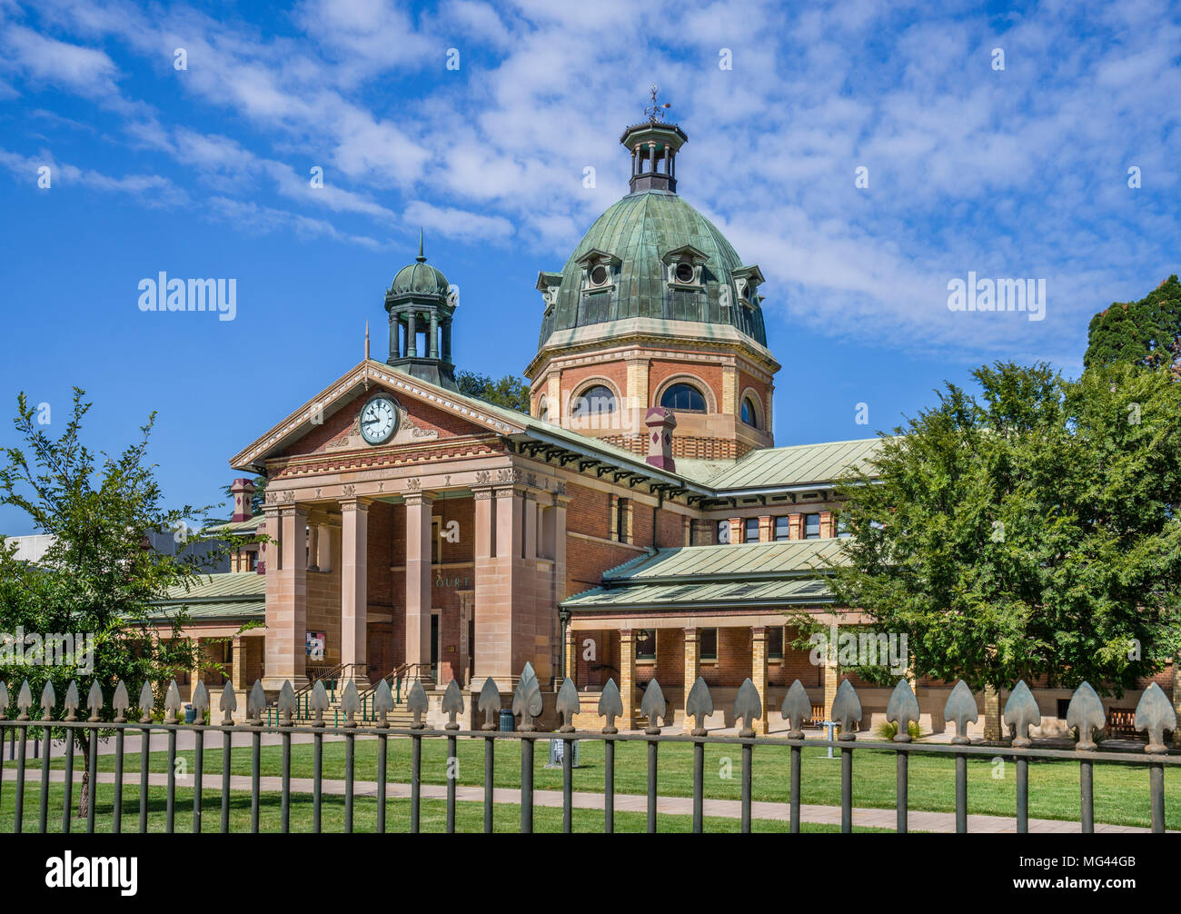 Bathurst court house hi-res stock photography and images - Alamy