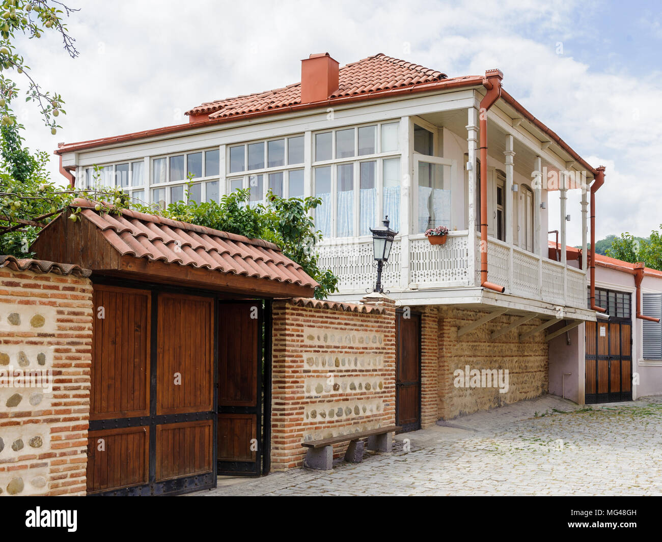 Sighnaghi georgia houses hi-res stock photography and images - Alamy