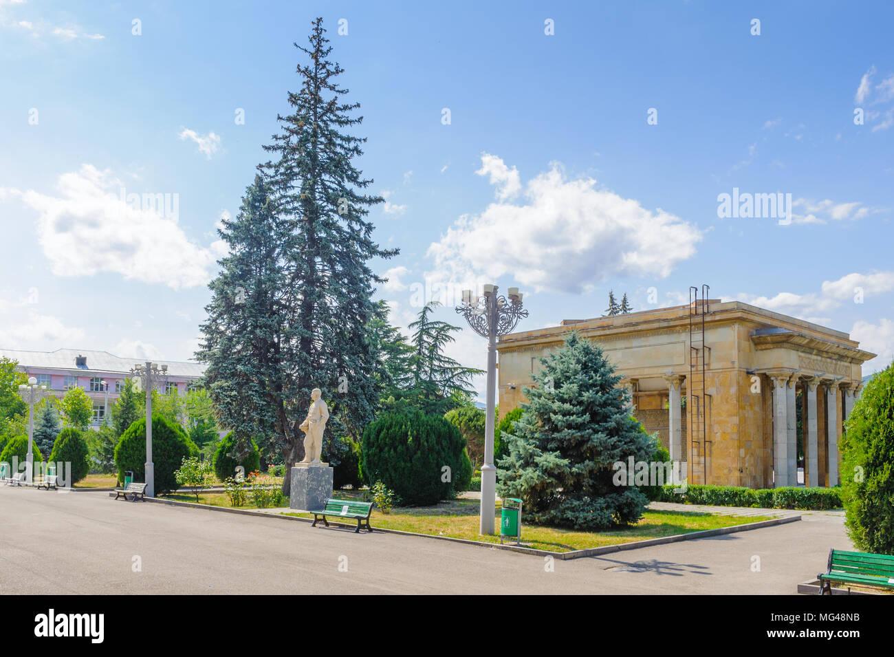 Joseph Stalin statue Stock Photo - Alamy