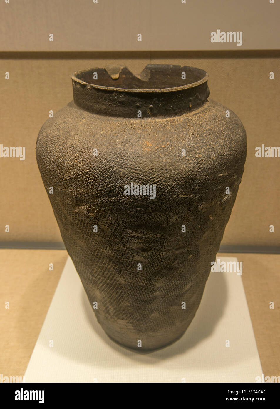 Plating hard pottery big jar in Zhejiang Museum in Hangzhou, China ...
