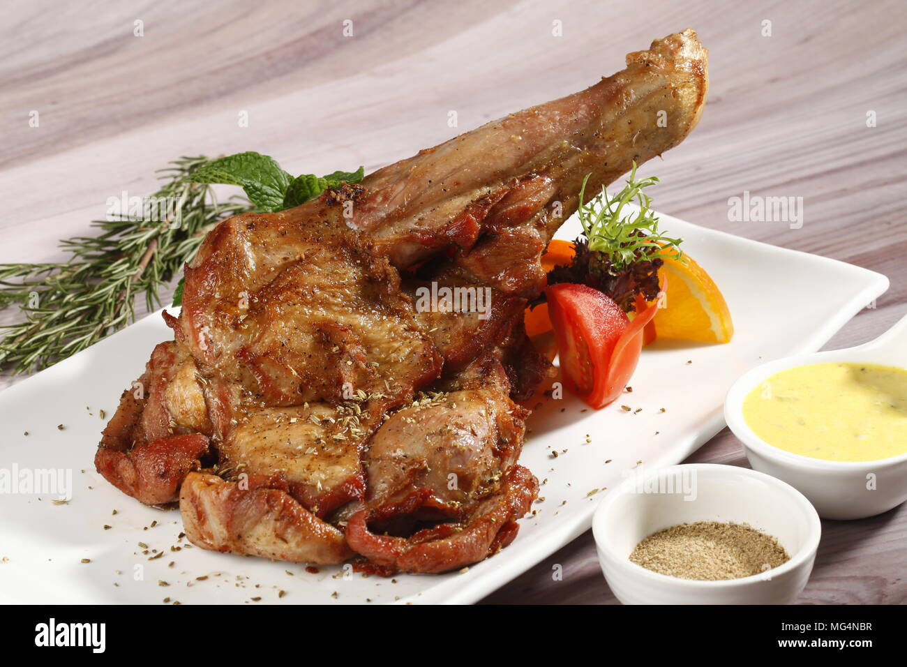 Lamb feet hi-res stock photography and images - Alamy