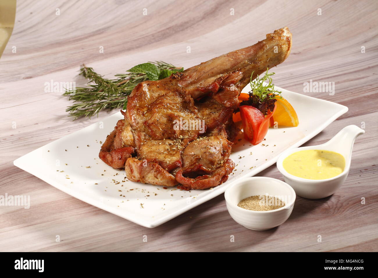Lamb feet hi-res stock photography and images - Alamy