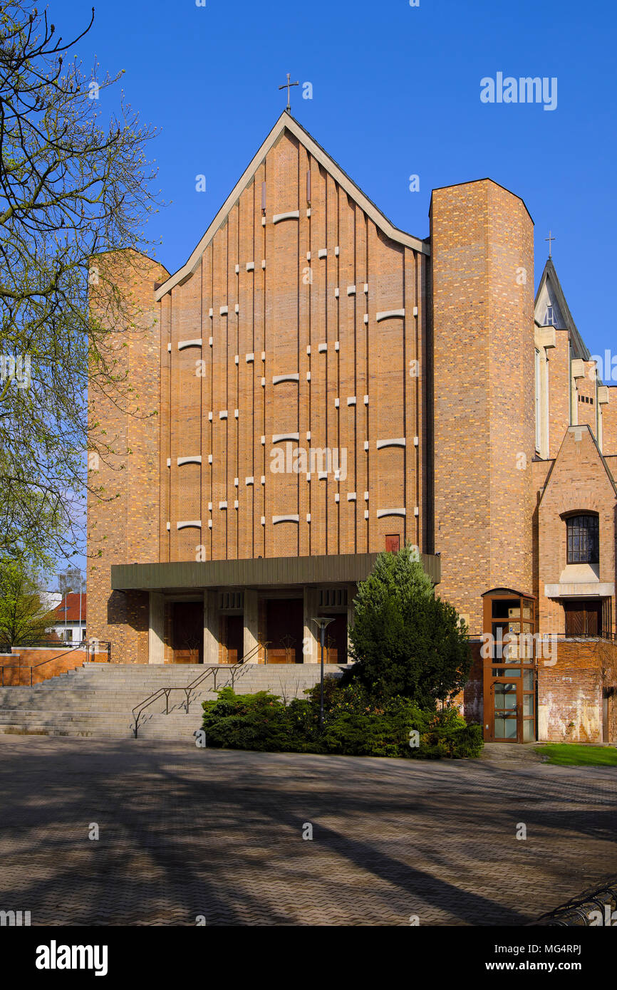 Dominikanie sluzew hi-res stock photography and images - Alamy