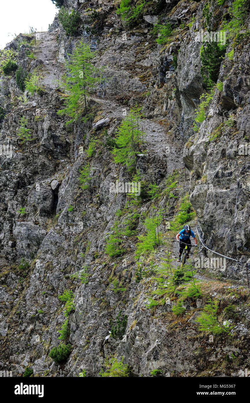 Cyclist near cliff edge hi-res stock photography and images - Alamy