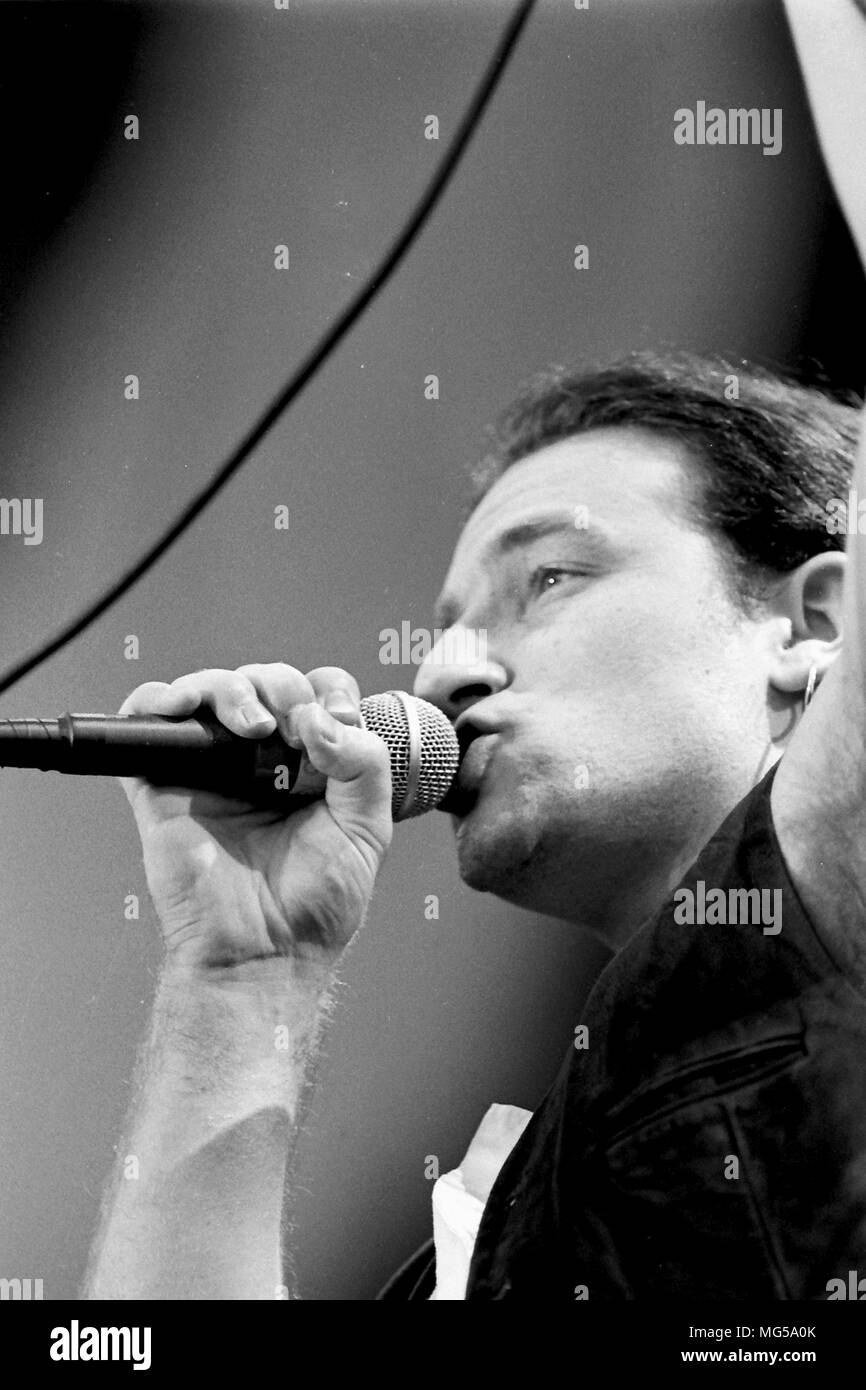 U2 classic pop concert Elland Road 1990/credit: Simon Dewhurst for ...