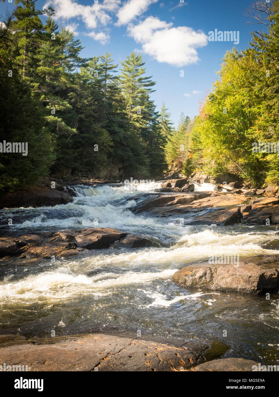 Baluchon hi-res stock photography and images - Alamy