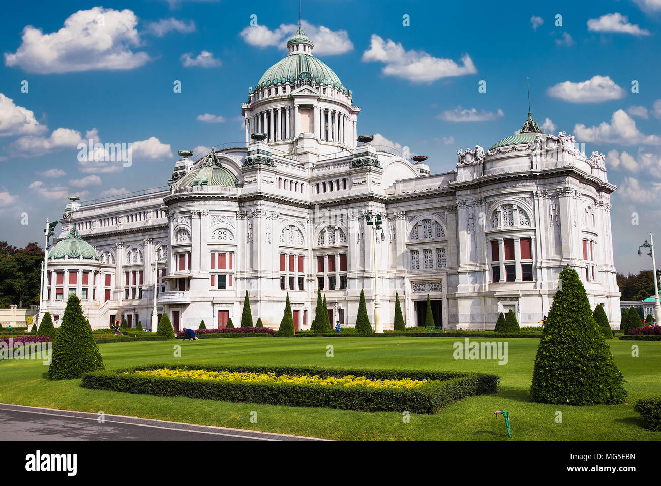 Italian neo renaissance architecture hi-res stock photography and ...
