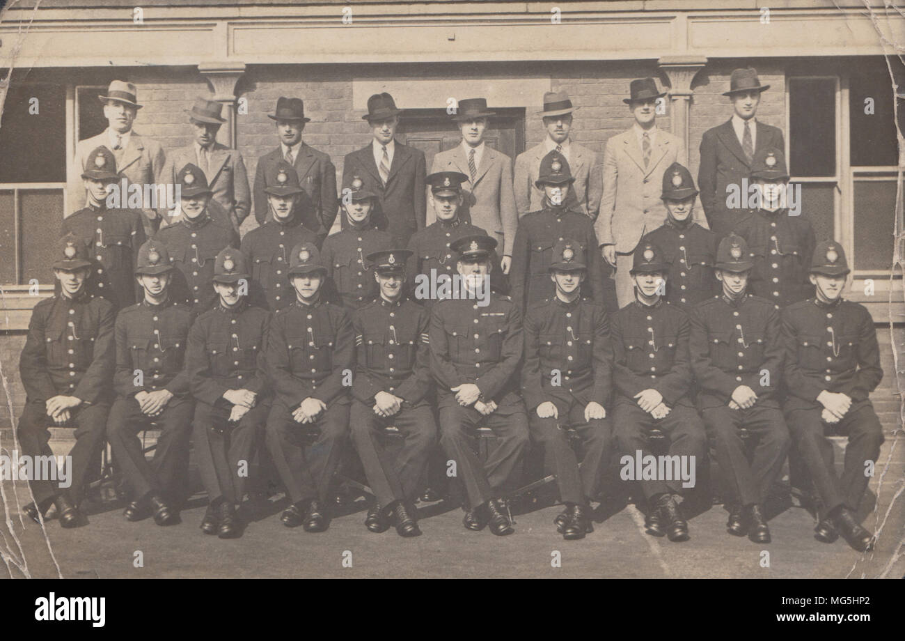 Detective constable uniform hi-res stock photography and images - Alamy