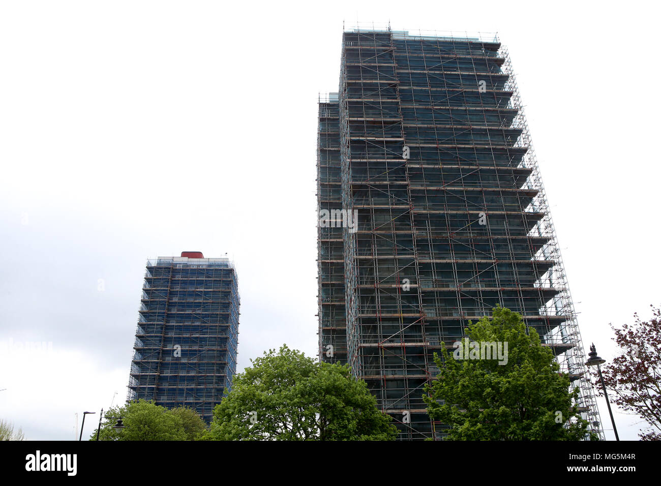 Tower blocks of flats in East London Stock Photo - Alamy
