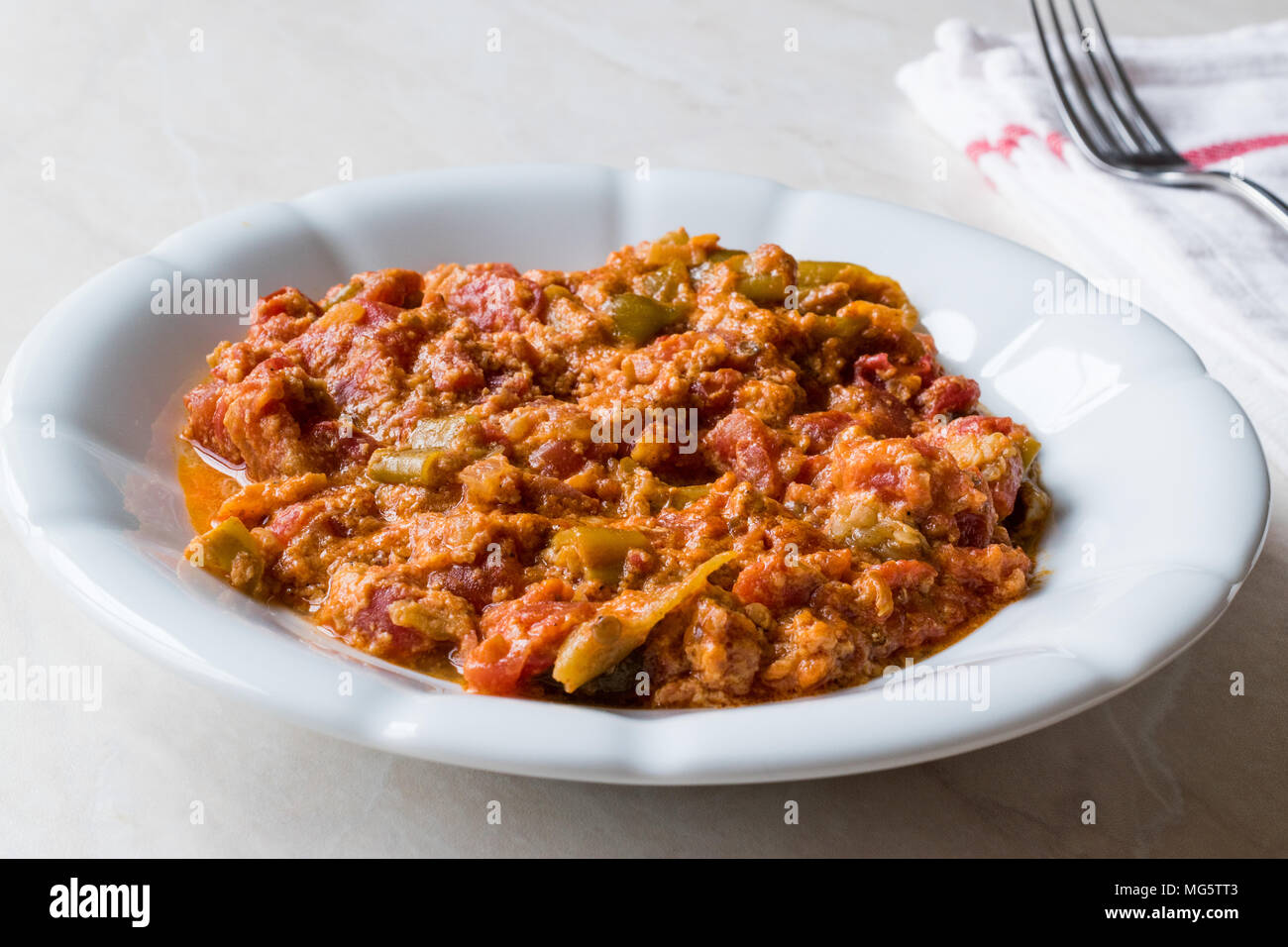 Turkish Breakfast Menemen / Scrambled Eggs with Tomato Paste ...