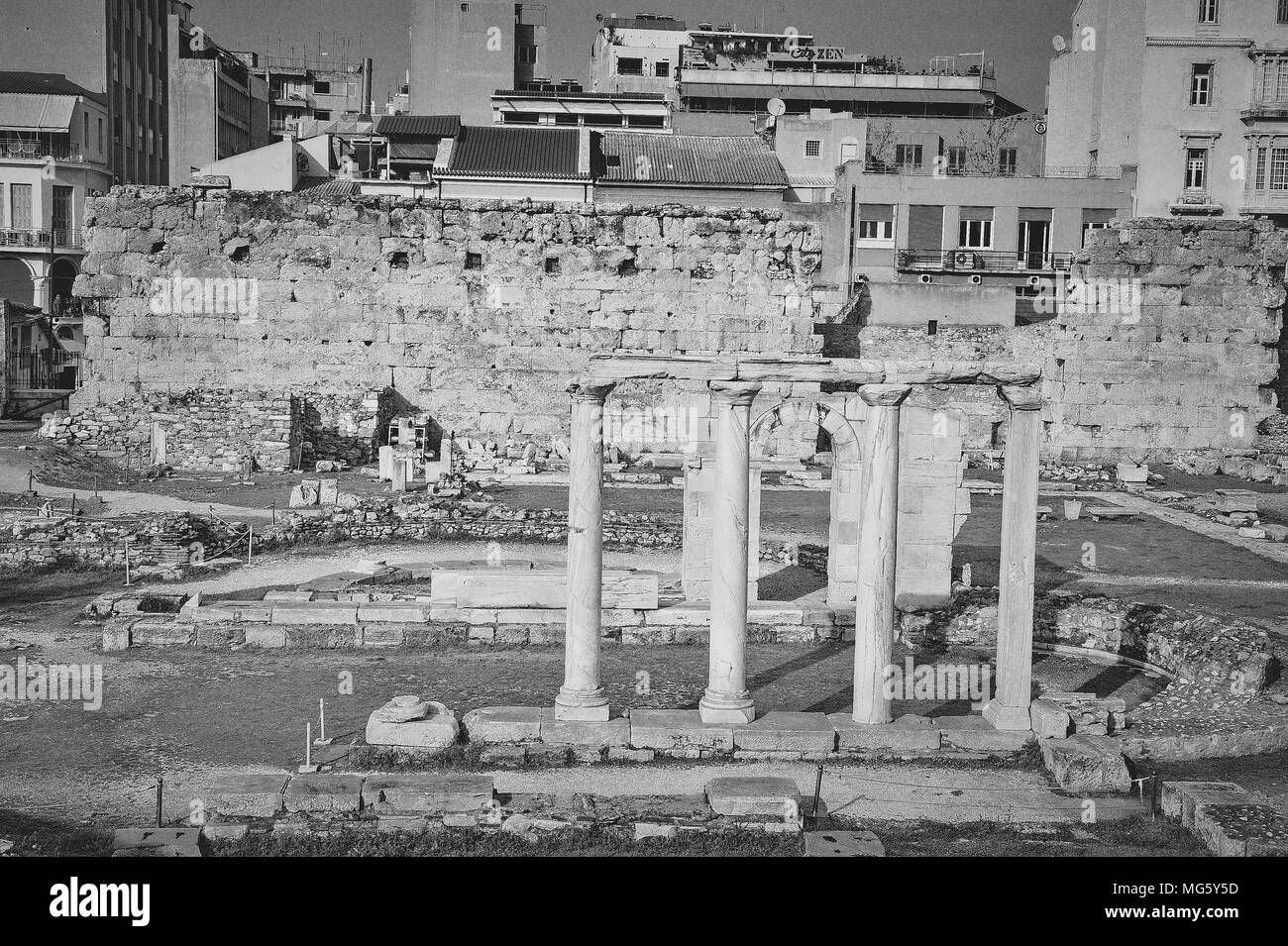 Ancient roman columns in Athens city, Greece Stock Photo - Alamy