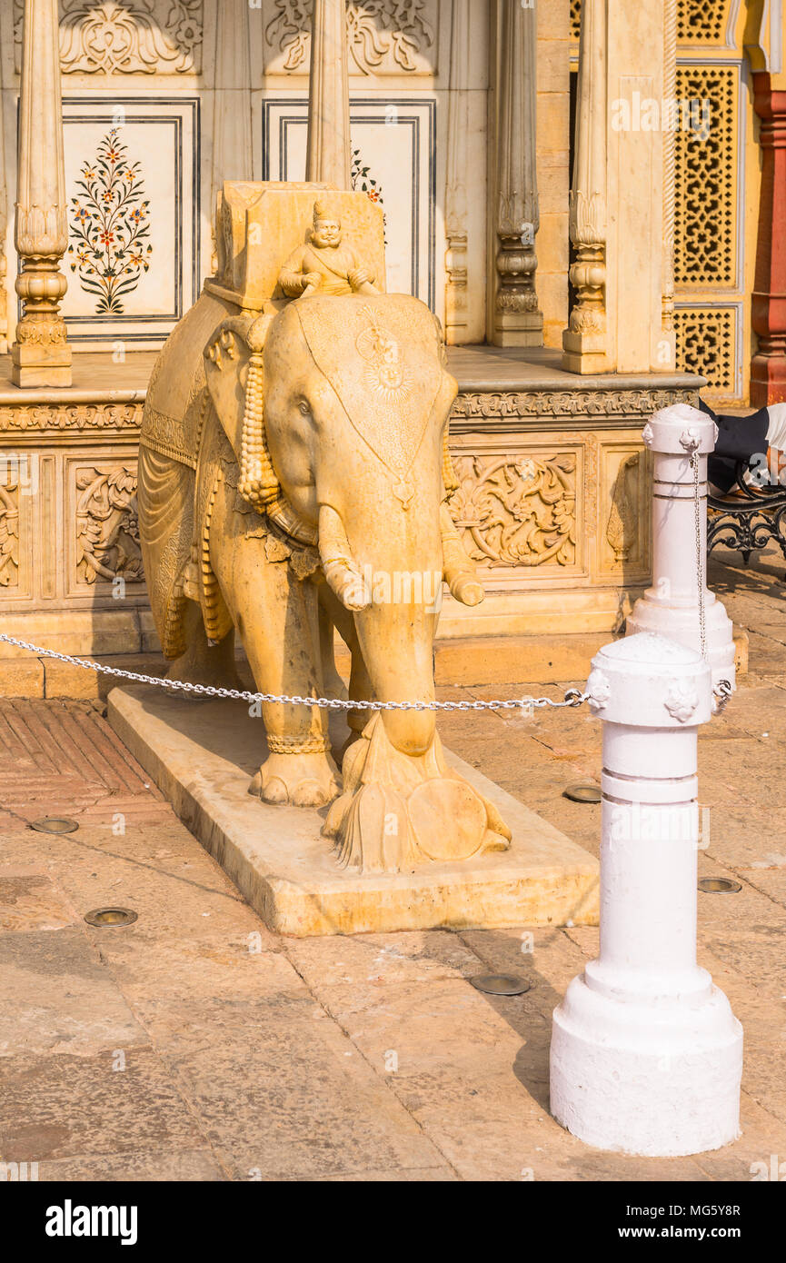 Rajput Statue Stock Photos & Rajput Statue Stock Images - Alamy