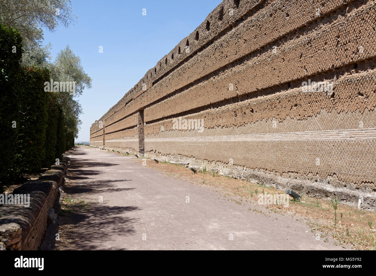 Stoa poikile hi-res stock photography and images - Alamy