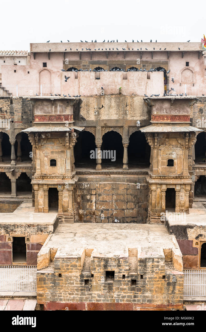 Chanda dynasty hi-res stock photography and images - Alamy