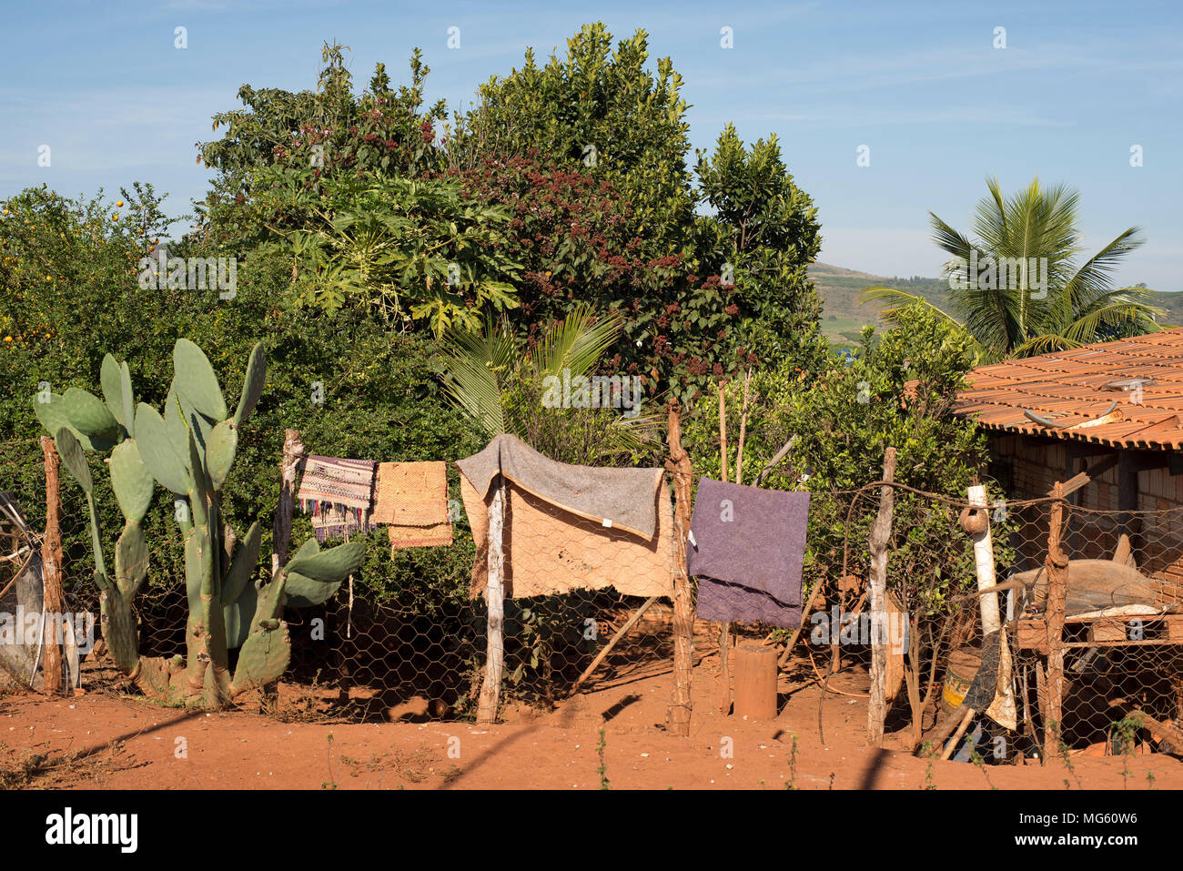 Ethnography of Brazilian homes with low-income, Guapé, Minas Gerais ...