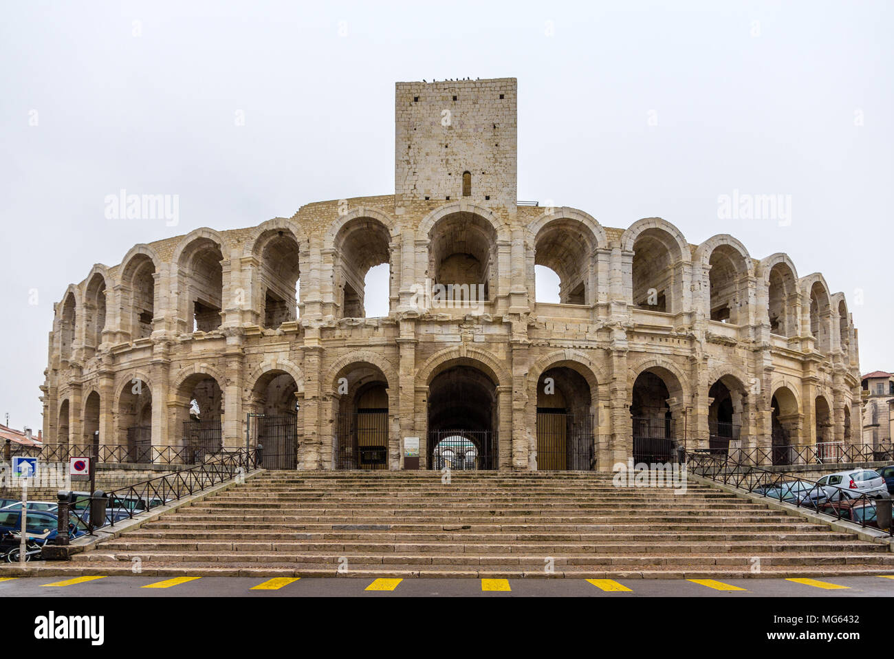 Ancient arles amphitheatre hi-res stock photography and images - Alamy