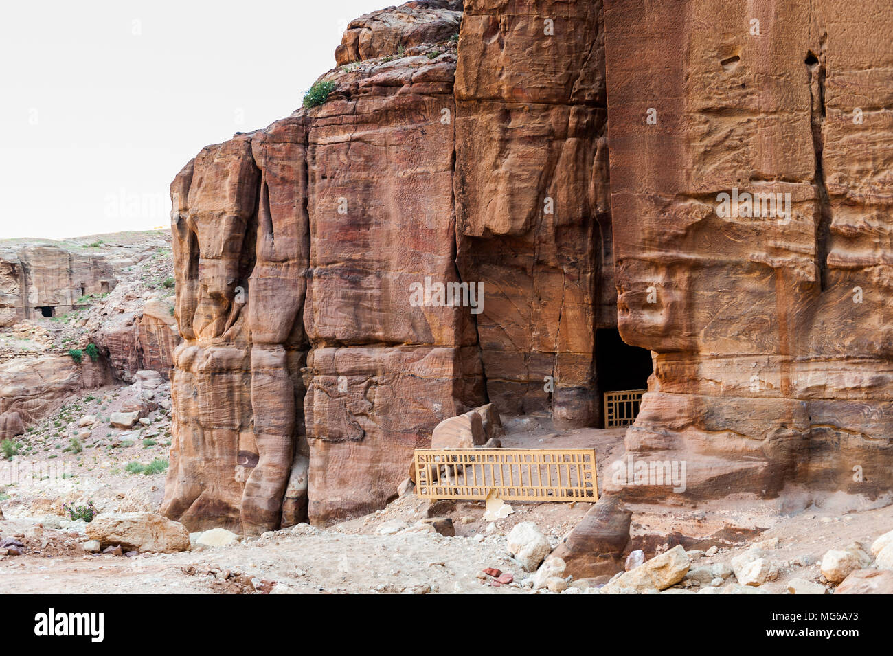 Tomn 825 in Petra (Rose City), Jordan. Petra is one of the New Seven ...