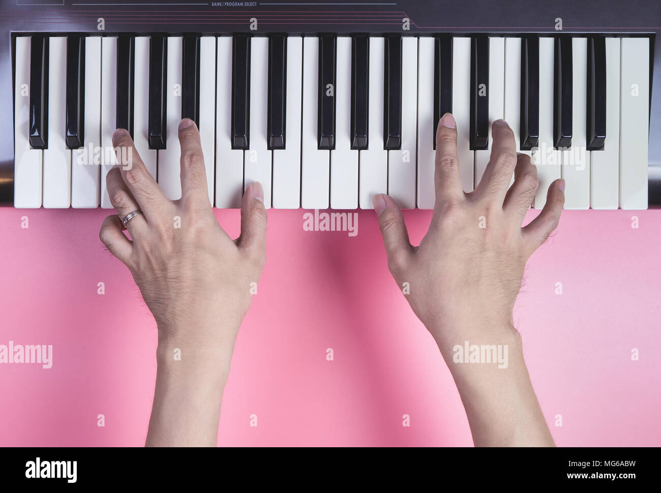 Hand above the keyboard hi-res stock photography and images - Alamy
