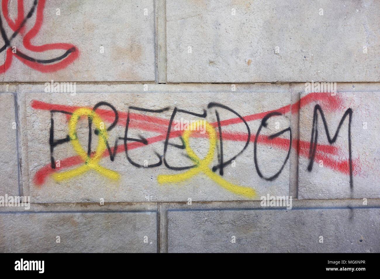 Graffiti de independencia hi-res stock photography and images - Alamy