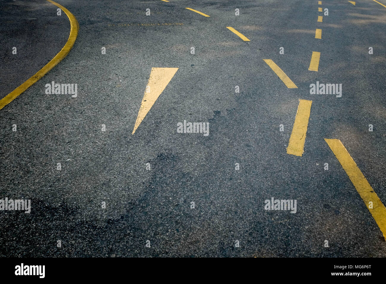 background texture line on asphalt road Stock Photo - Alamy