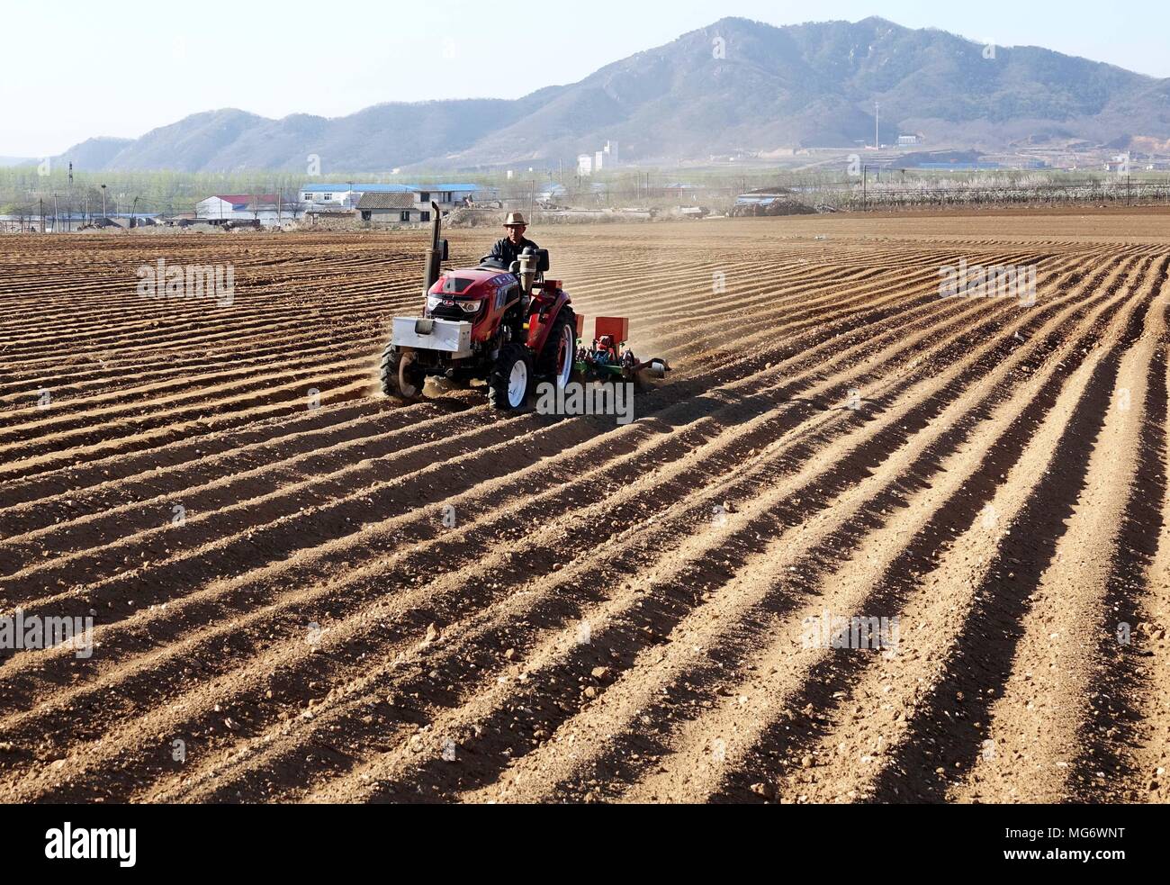 Huludao hi-res stock photography and images - Alamy